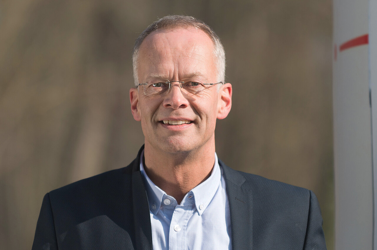 "Systemrelevant" - Buchvorstellung von Burkhard Hose - Fakultät für ...